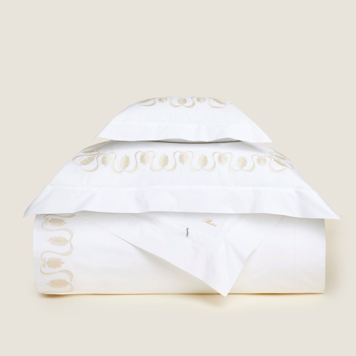 Paolina Bed Linen Collection by Pratesi – Woods Fine Linens